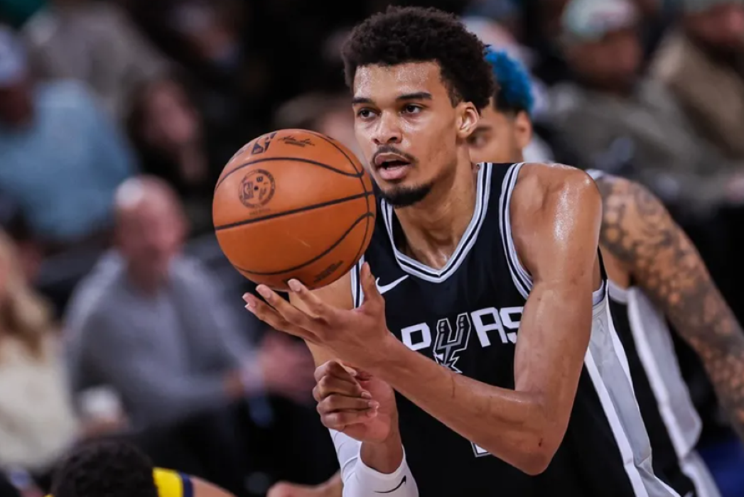 Hispanic Pride Turns a Spurs Slur Into a Border Lesson - LatinAmerican Post
